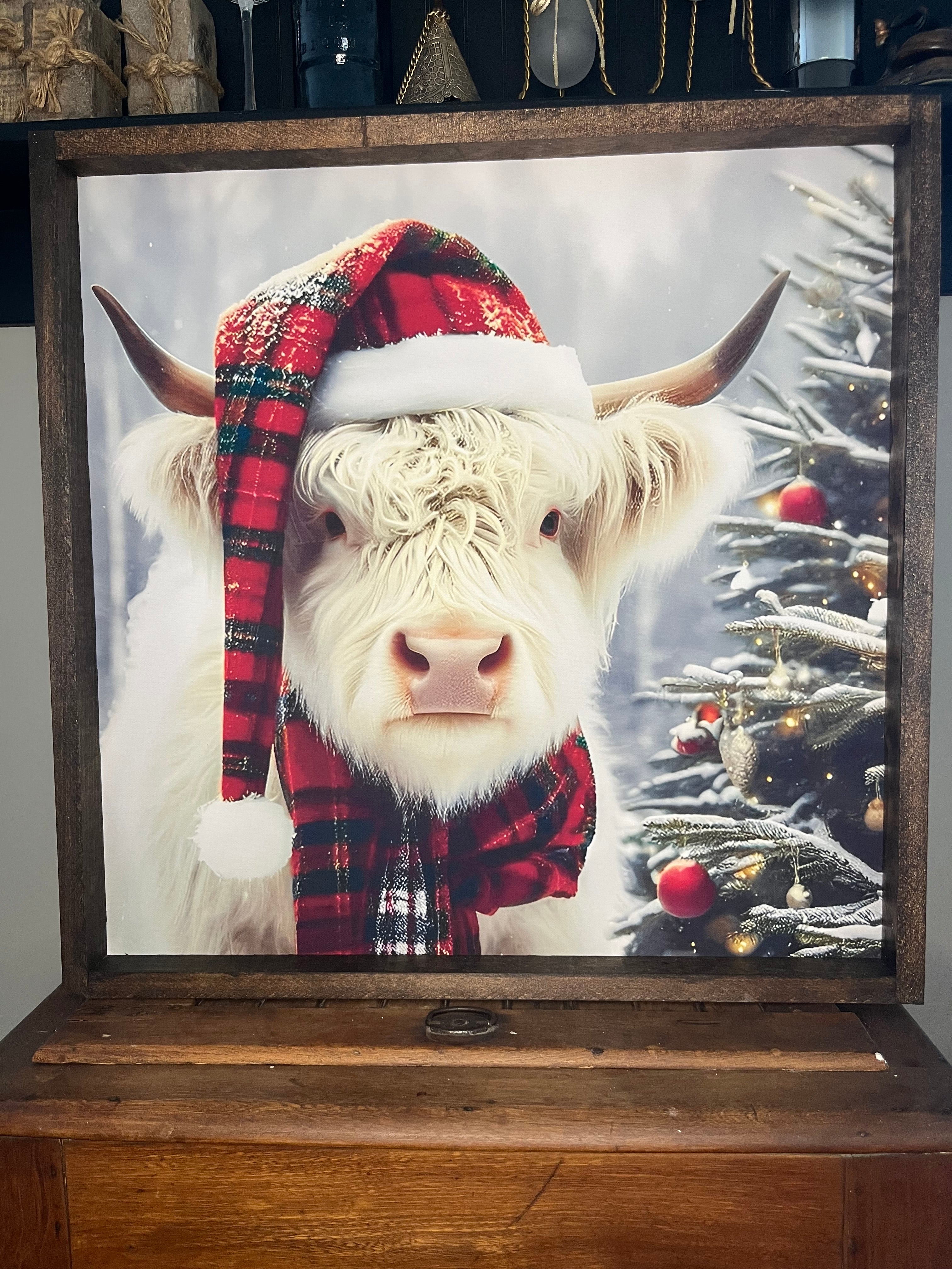 Snowy The Highland Cow Farmhouse Sign – Stir Crazy Signs